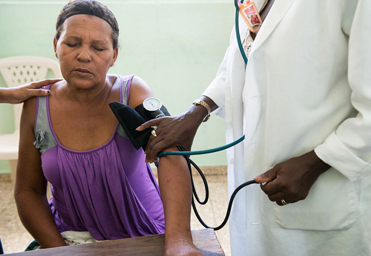 CHIKUNGUNYA: the virus that "bends up" - PAHO/WHO | Pan American Health ...