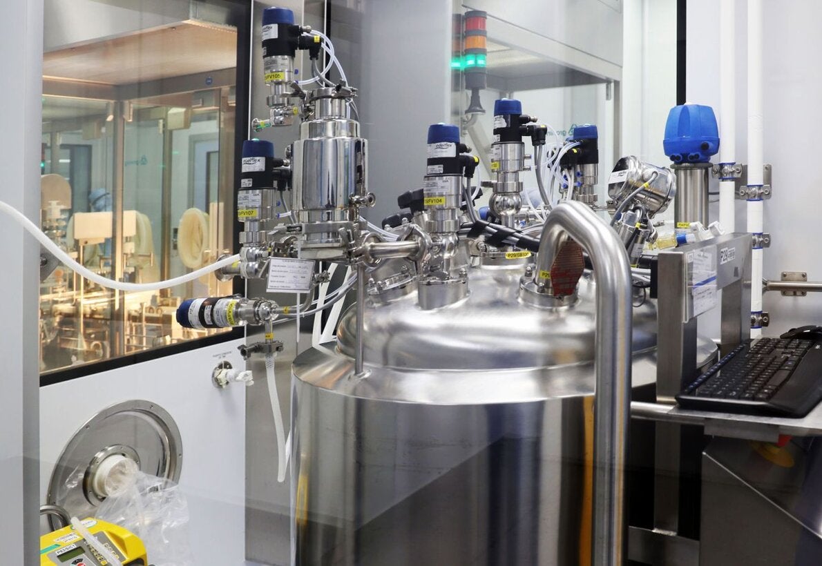 Anniversary Photo Exhibit: Local Vaccines Production - PAHO/WHO | Pan ...