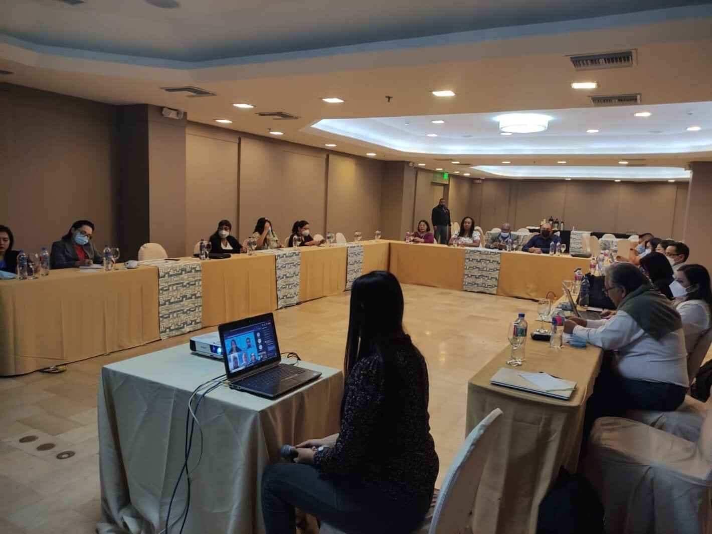 OPS coopera con Ecuador para mejorar acceso a servicios de la ...