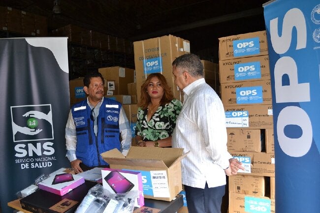 OPS dona equipos tecnológicos e insumos al Servicio Nacional de Salud ...