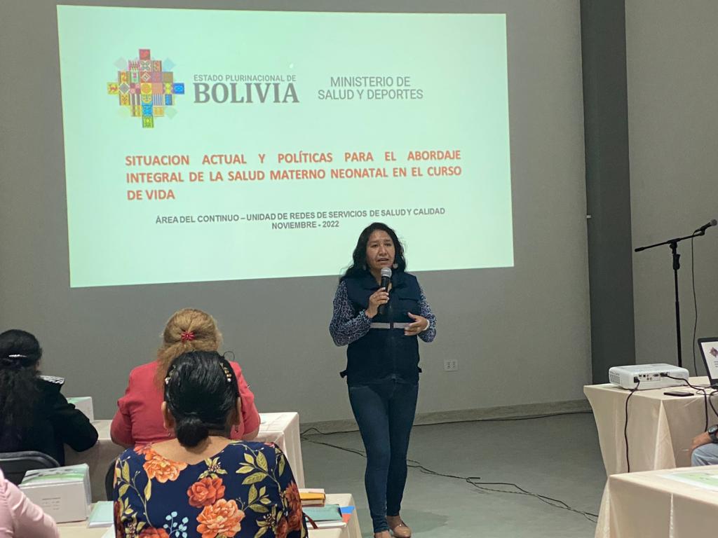 OPS apoya al país en el fortalecimiento de los cuidados esenciales del recién nacido - OPS/OMS ...